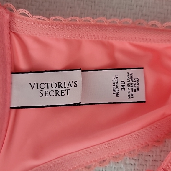 Victoria's Secret | Intimates & Sleepwear | Nwt Victorias Secret 34d ...